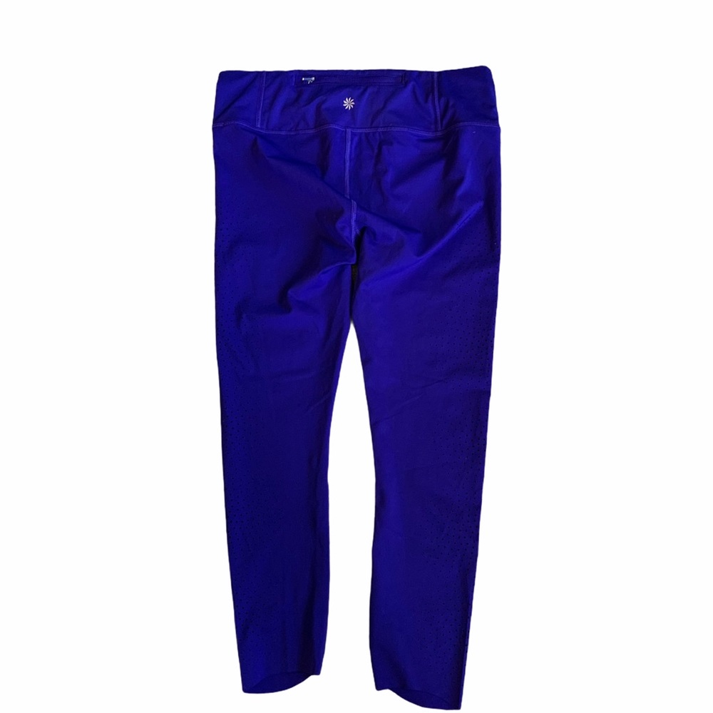 Athleta Velocity Laser Cut Capri Scallop Raw Hem S - Gem